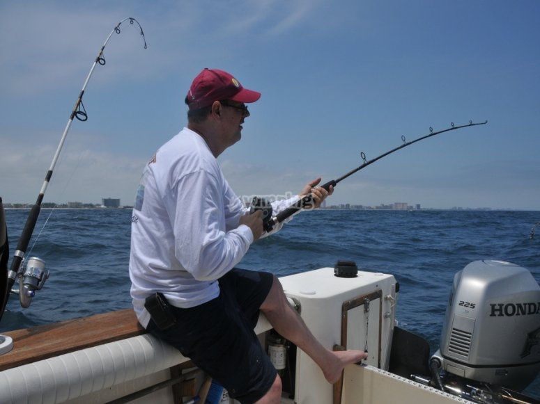 Clase de pesca costera en Ribadesella, 4h y media desde 70€ - Yumping.com