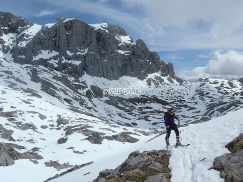 Ruta de raquetas de nieve desde Potes desde 40€ - Yumping.com