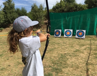 Layos Camp, precios y reservas 2026 | Yumping