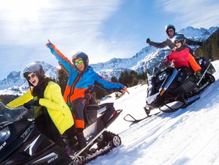 Grandvalira two-seater snowmobile route 30 min from 85€ | Yumping