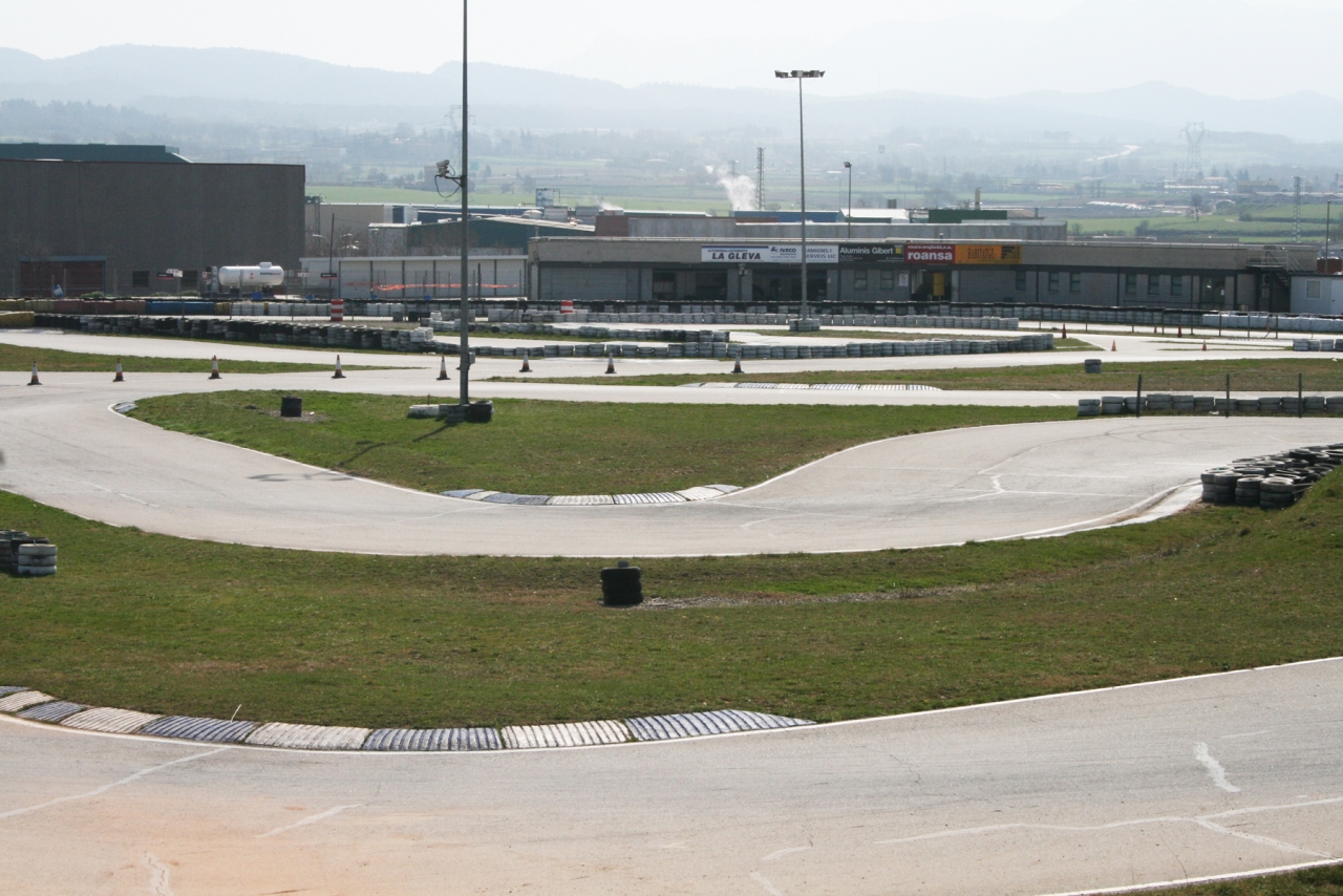 Go Karting Tracks Offers in Barcelona: 25 prices & offers 2025 | Yumping