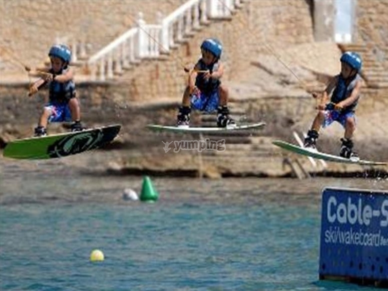 Salida exprés de cable ski en embalse Benidorm desde 21€ - Yumping.com
