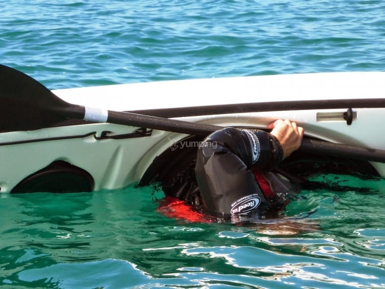 Aprender Eskimotaje en Canoa en Tormes 3 horas desde 20€ - Yumping.com