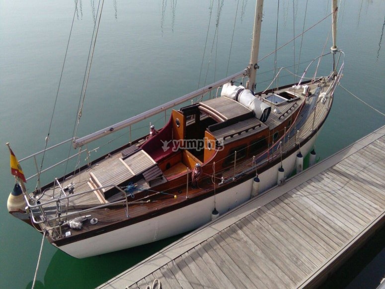 Paseo en velero por la costa de Cádiz 8 horas - Ofertas Yumping.com