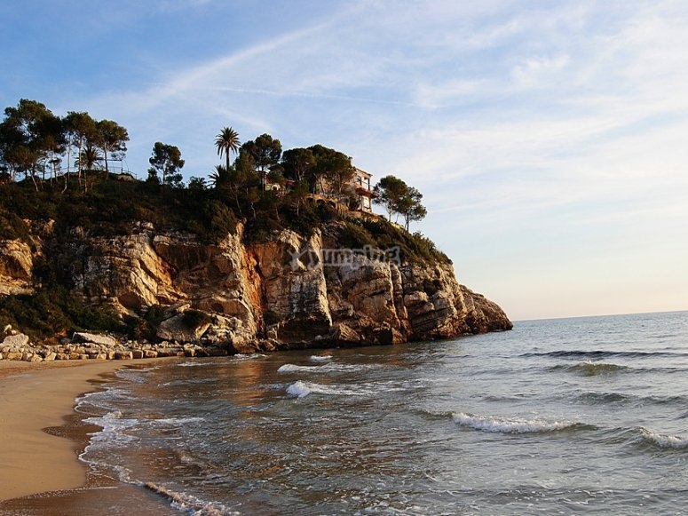 Paseo en velero en el Garraf durante medio día desde 310€ - Yumping.com