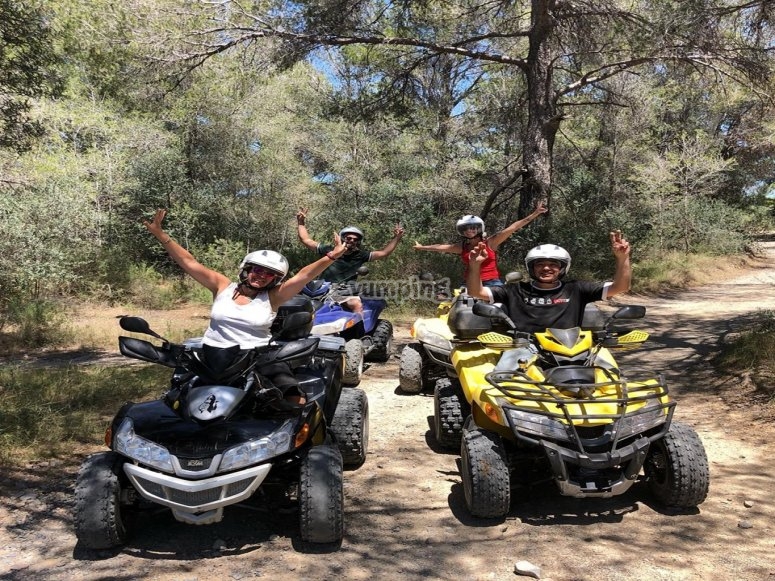 Quad biplaza ruta off road en Salou 1 hora desde 75€ - Yumping.com
