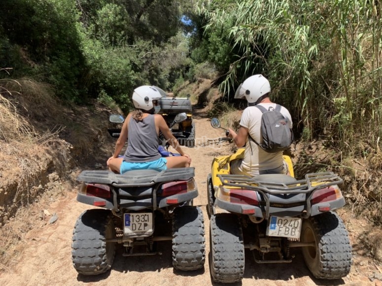 Quad biplaza ruta off road en Salou 1 hora desde 75€ - Yumping.com