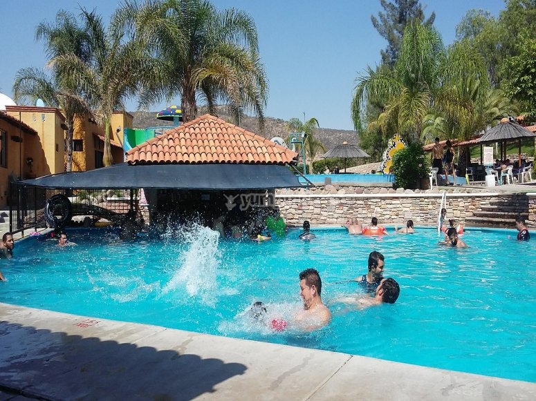 Parque Acuático El Oasis, precios y reservas 2026 | Yumping