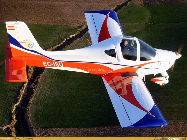 Vuelo avioneta por El Escorial 15 min con vídeo desde 44€ | Yumping