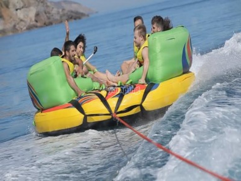 Sesión de aqua rocket en la costa de Fuengirola - Ofertas-aventura ...