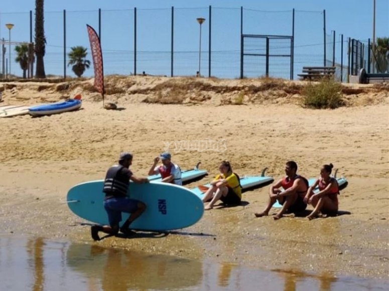 Clase Privada de Surf en Faro Portugal desde 40€ - Yumping.com