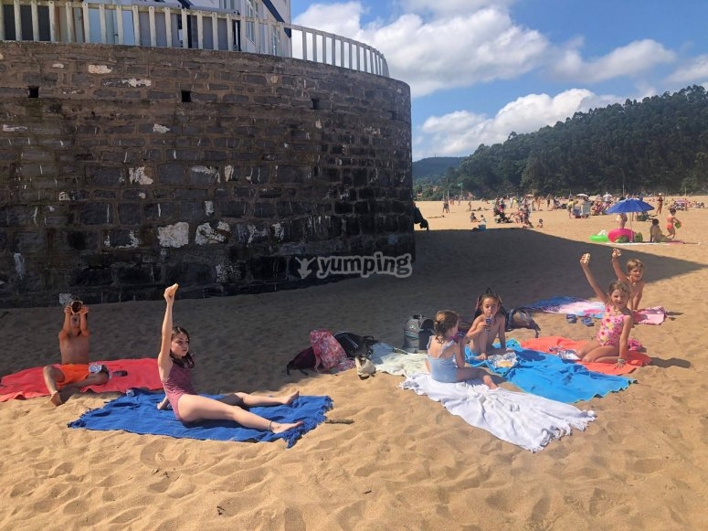 Campamento de inglés en Sopela 1 semana con comida desde 225€ - Yumping.com